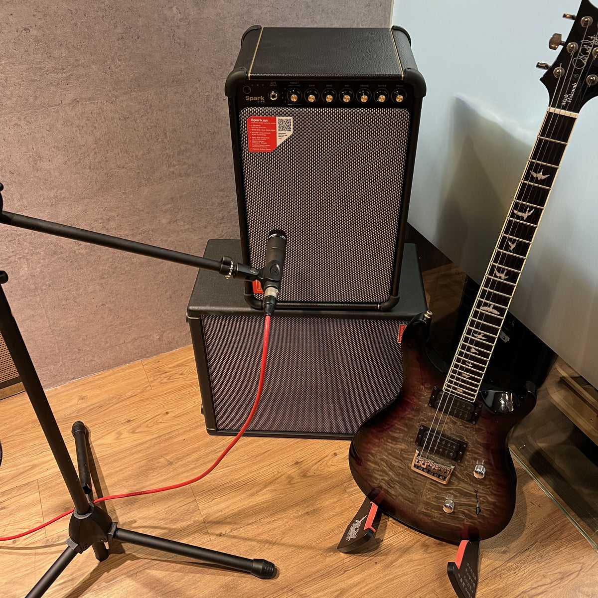 How to Mic Your Spark LIVE for Stage Use – Positive Grid