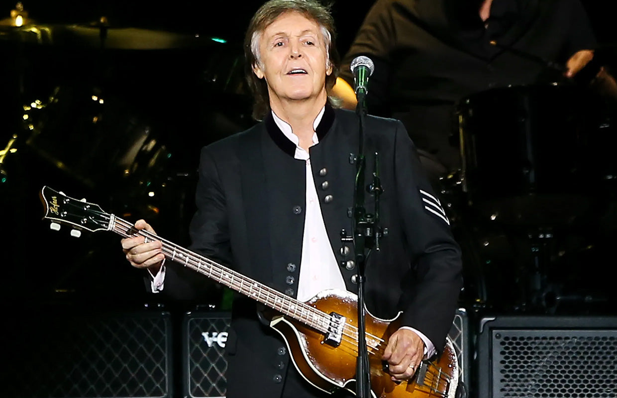 The Most Famous Left-Handed Guitarists of All Time – Positive Grid