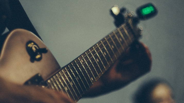 Guitar Tuners: Everything You Need to Know – Positive Grid