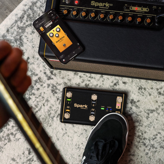Spark Control X | 6-Switch Wireless Footswitch | Positive Grid