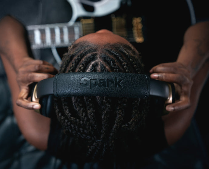 Spark NEO | AI-powered Wireless Guitar Headphones – Positive Grid
