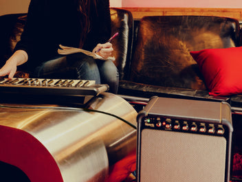 Spark LIVE | 4 Channel Smart Amp & PA System – Positive Grid